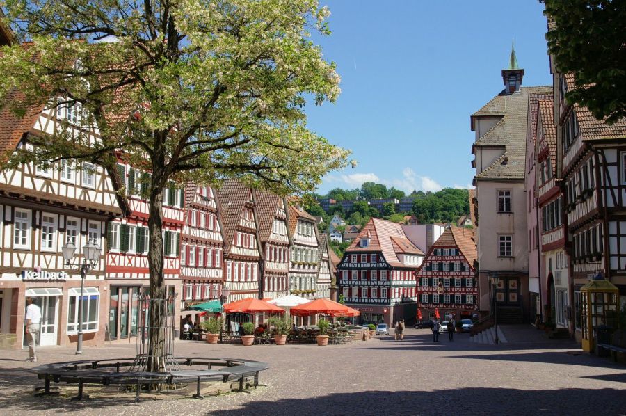 Evangelische Kirchengemeinde Erdmannhausen, Januariuskirche ...